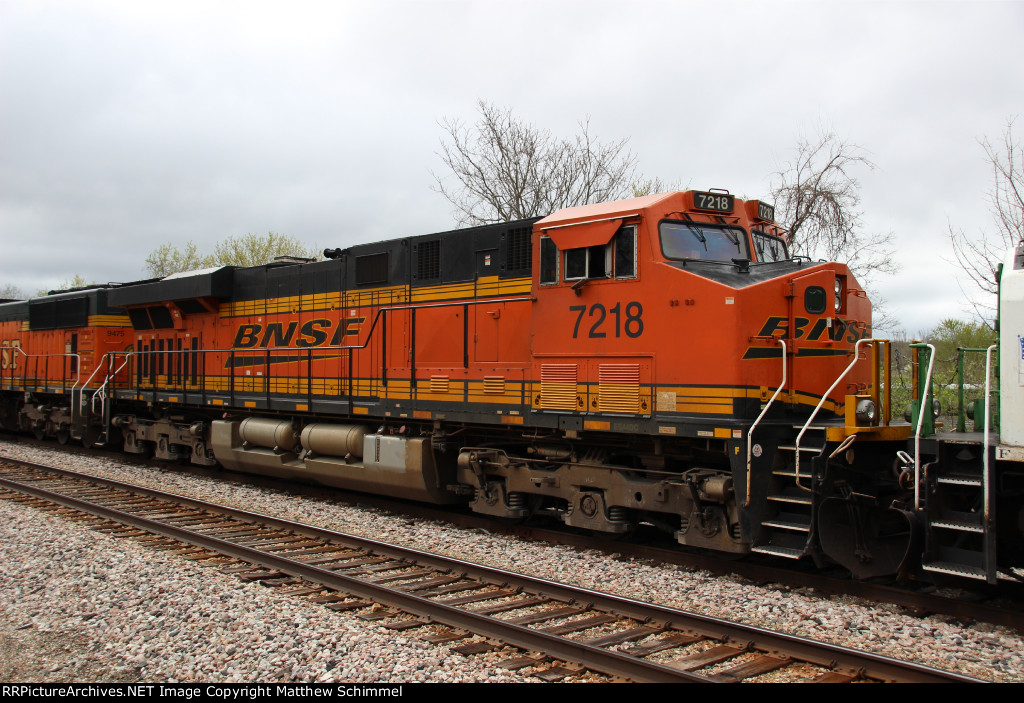 BNSF 7218